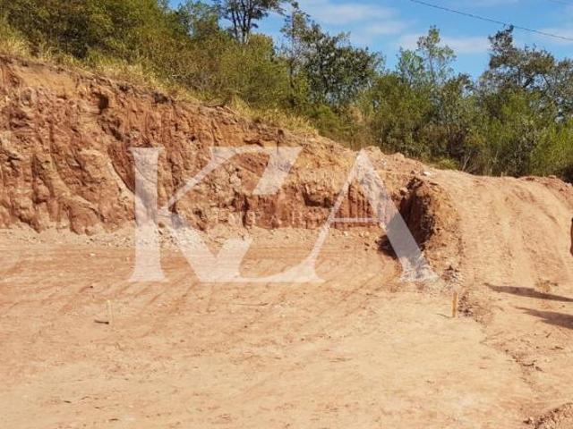 Terreno à venda em Condomínio com Projeto de Construção Venha Viver o Sonho!