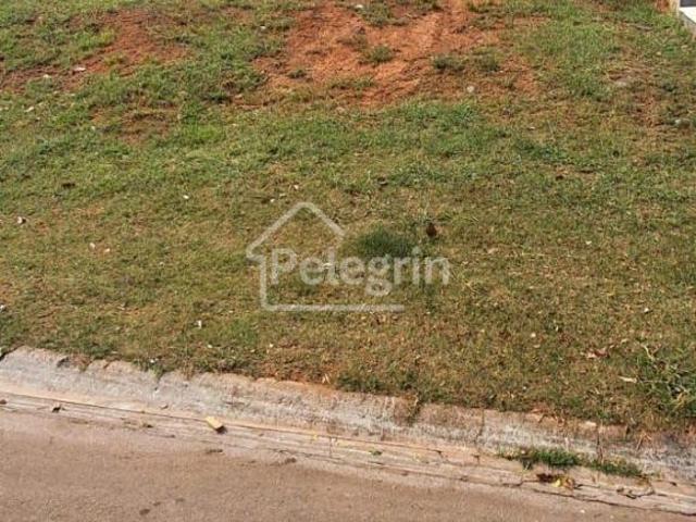 Terreno à venda em Condomínio Clube de Alto Padrão em Bragança Paulista!