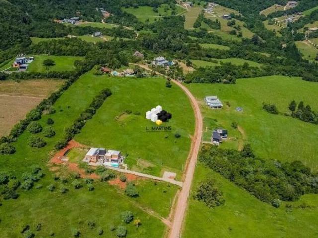 Terreno a Venda em Condomínio Clube em Novo Hamburgo com Baia para Cavalo