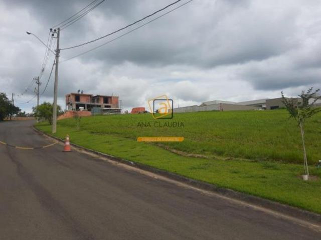 Terreno à venda em condomínio de luxo em Itu SP, com 858,10m² de área no Condomínio Fechado Bothanic