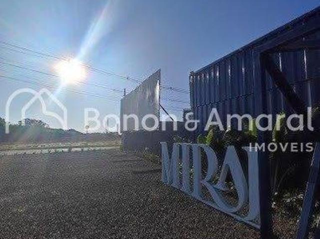 Terreno à venda em condomínio em Paulínia, 200 m2, plano, ótima localização. Aguardando a construção