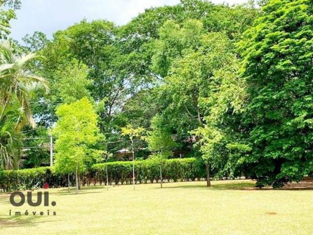 Terreno à venda em condomínio fechado, área de 1622 m² por R$ 2.110.000 Condomínio Bourgainville