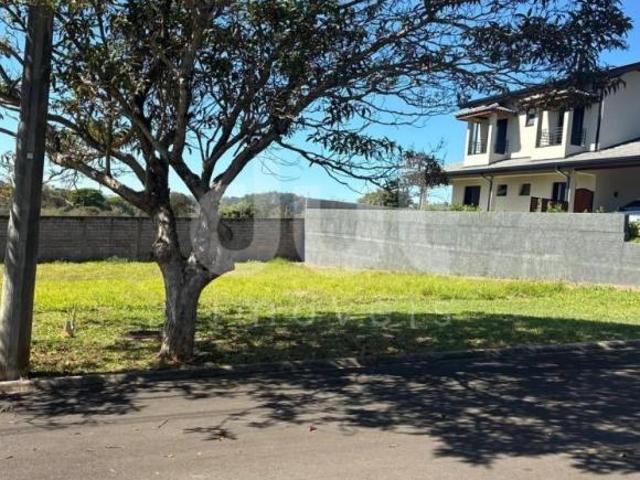 Terreno à Venda em Condomínio Fechado de Alto Padrão – Vereda Paraíso | Morungab