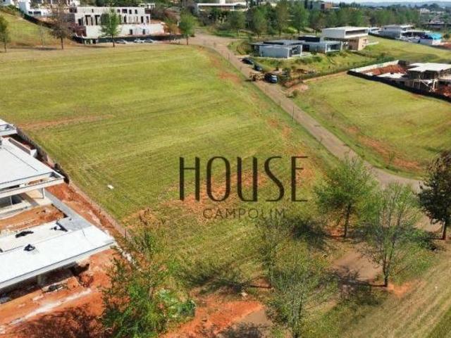 Terreno à venda em condomínio fechado em Bragança Paulista | 3686 m² em Quinta da Baroneza | TE2144
