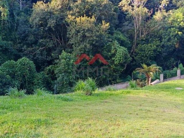 TERRENO À VENDA EM CONDOMÍNIO FECHADO EM CAMPO LARGO