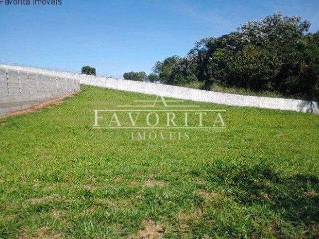 Terreno à venda em Condomínio Jardim Flamboyan