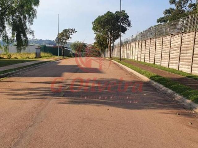 Terreno à venda em condomínio no bairro Santa Eliza 800m2