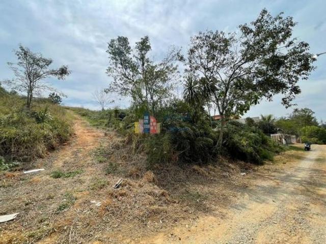 Terreno à venda em condomínio no Portal das Acácias em Santana de Parnaíba SP! 600m² de área!
