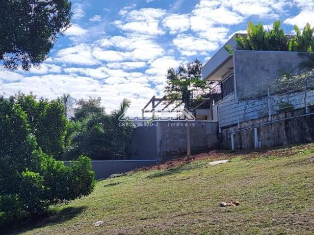 terreno à venda em Condomínio Portal do Lago