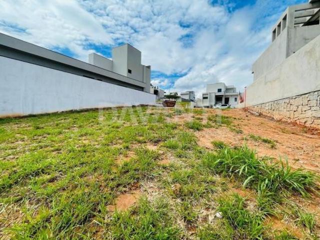 terreno à venda em Condomínio Reserva do Itamaracá