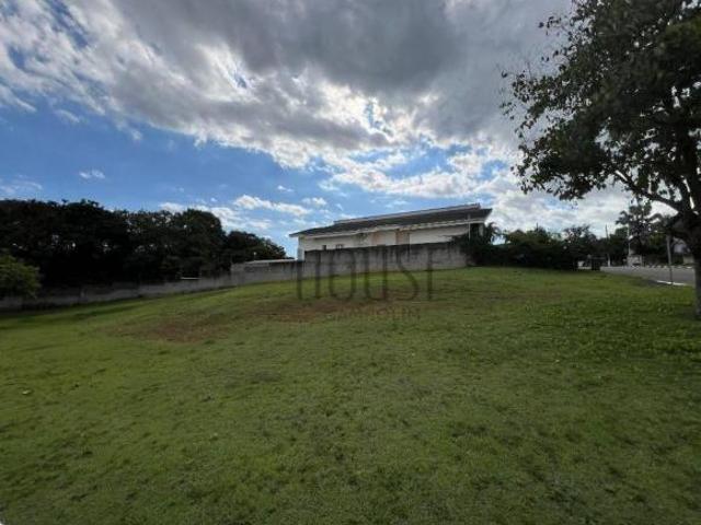 Terreno à venda em condomínio residencial em Sorocaba | 1033m² em Fazenda Imperial | TE2200