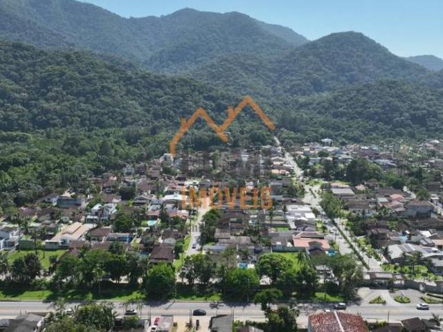 Terreno a Venda em Condominio Residencial Fechado com 432m2