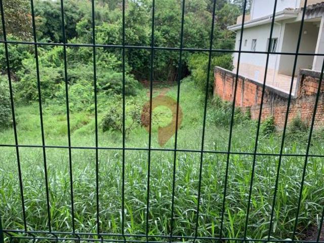 Terreno à venda em condômino de alto padrão em Valinhos/SP
