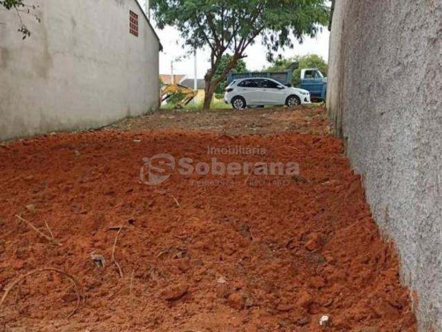 terreno à venda em Conjunto Habitacional Parque Itajaí