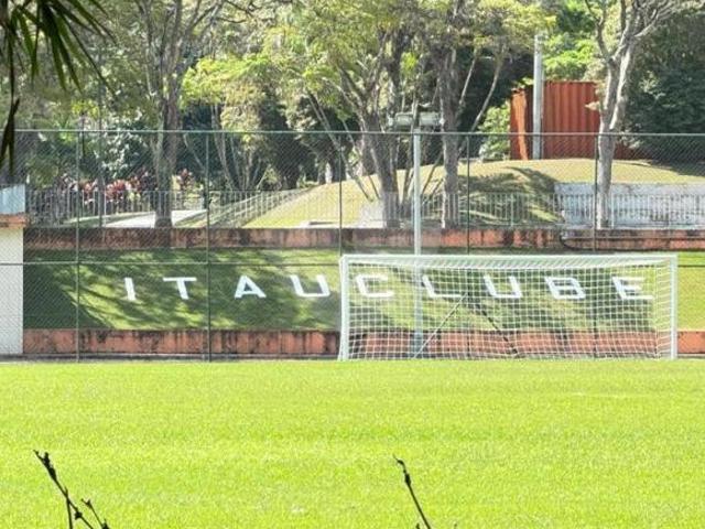 Terreno à venda em Copacabana SP