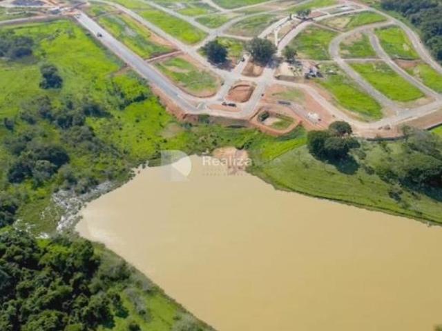 Terreno à venda em Caçapava, Borda da Mata, com 321 m²