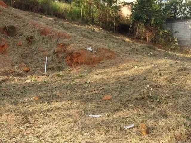 Terreno à venda em Cabral