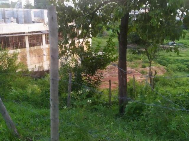 Terreno à venda em Cabral