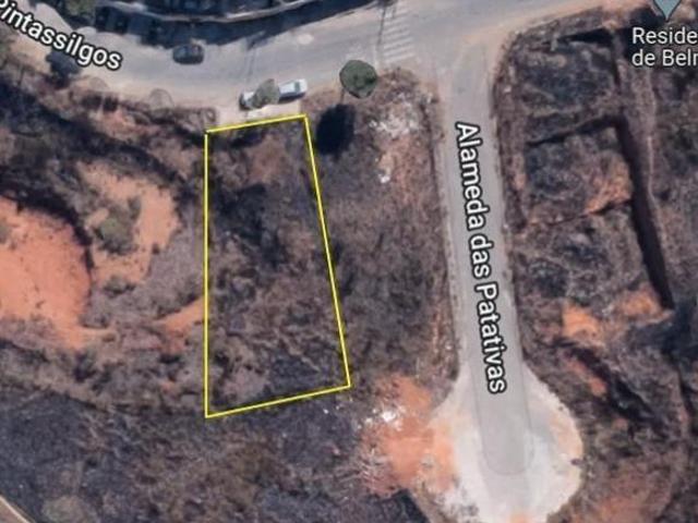 Terreno à venda em Cabral