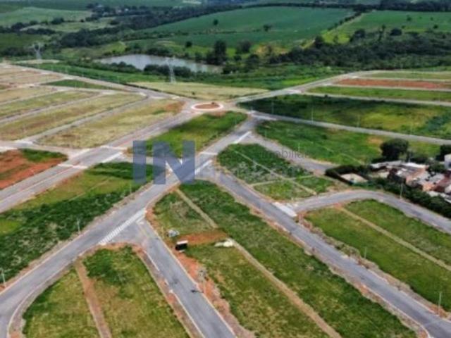 Terreno à venda em Cabreúva SP, Bairro Pinhal, 176m² de área! Venha conferir essa oportunidade única