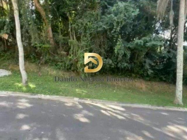 Terreno à venda em Cajamar