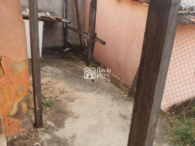 Terreno à venda em Camargos