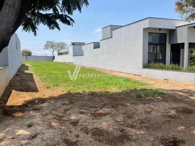 terreno à venda em Campos do Conde 2