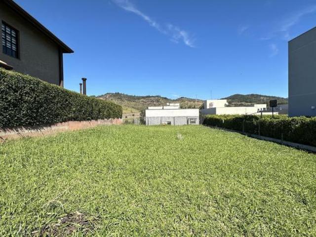 Terreno à venda em Campos do Conde