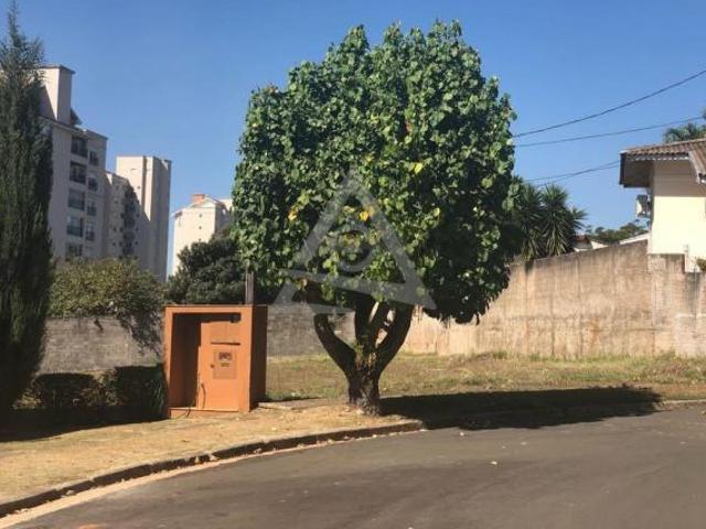 Terreno à venda em Campinas, Jardim Conceição, com 1595 m², Residencial Vila Verde