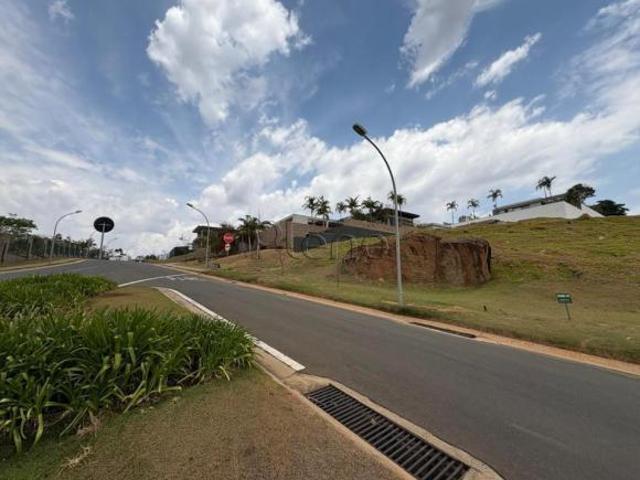 Terreno à venda em Campinas, Loteamento Residencial Entre Verdes Sousas, com 1