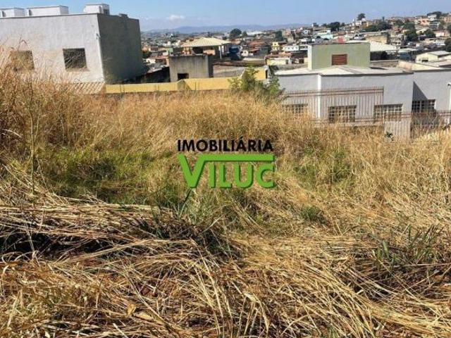 Terreno à venda em Cândida Ferreira