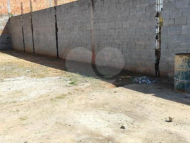 Terreno à venda em Canjica terra preta SP