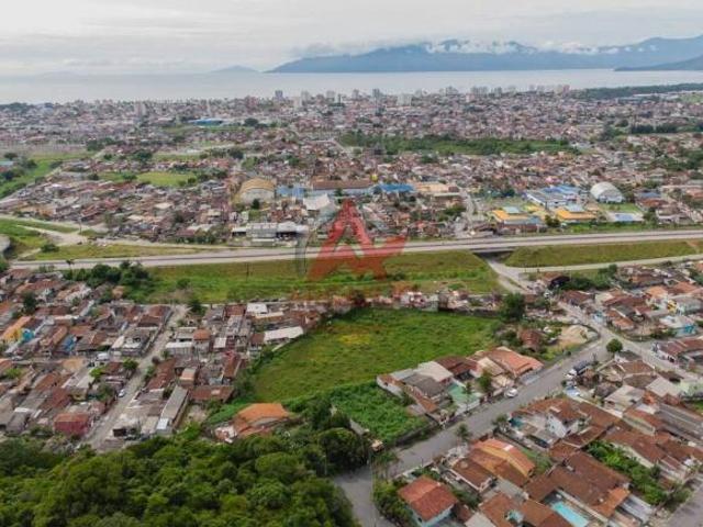 Terreno A venda Em Caraguatatuba Com 8.200m² localização excelente