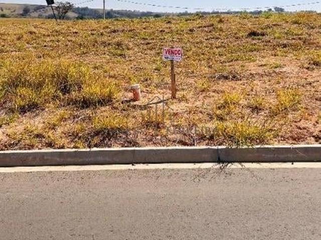 Terreno à venda em Cardeal SP, Bairro Elias Fausto: 175m² de área! Aproveite essa oportunidade única