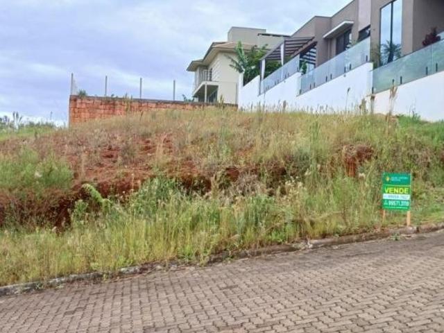 Terreno à venda em Carneiros, Lajeado