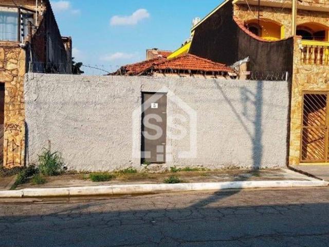 Terreno à venda em Carrão
