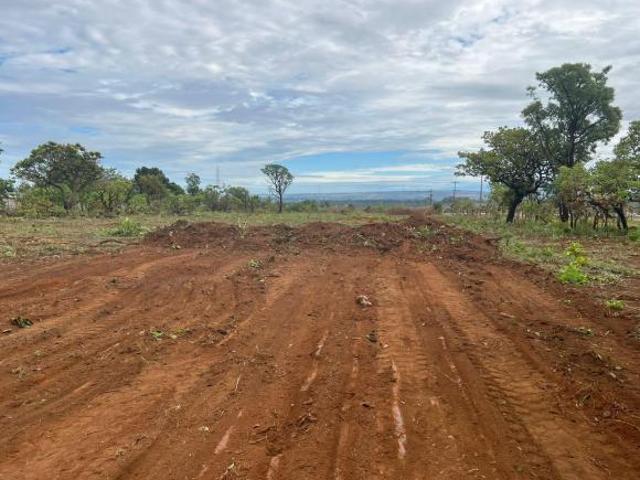 Terreno à venda em Ceilândia Norte