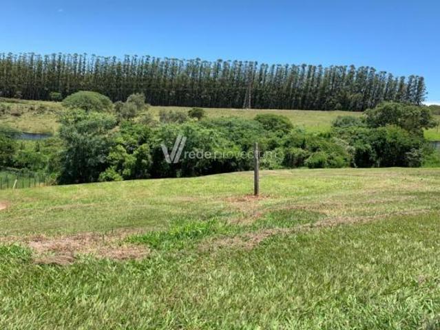 terreno à venda em Chácara Bela Vista