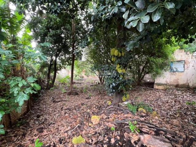 terreno à venda em Chácara Boa Vista