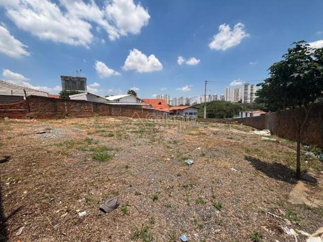 terreno à venda em Chácara da Barra