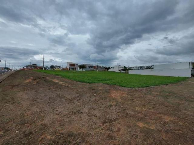 Terreno à Venda em Chácara Letônia Americana | 728m²