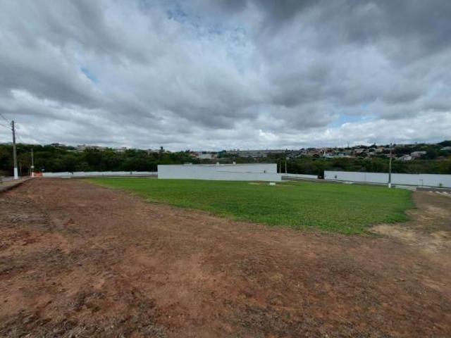 Terreno à Venda em Chácara Letônia, Americana – 781m²