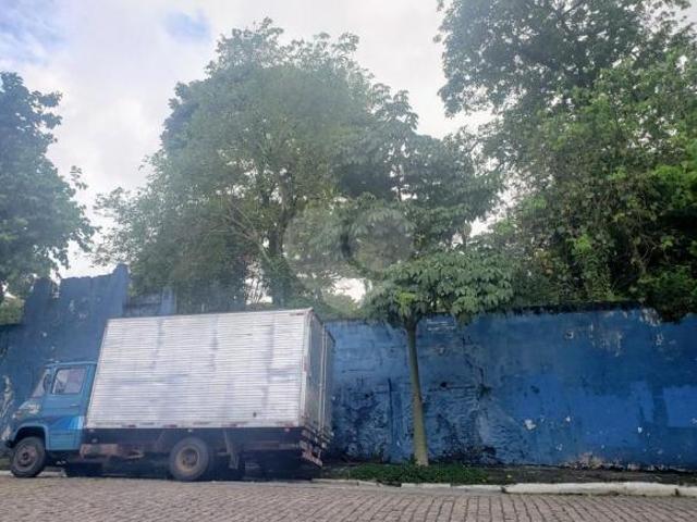 Terreno à venda em Chácara monte alegre SP