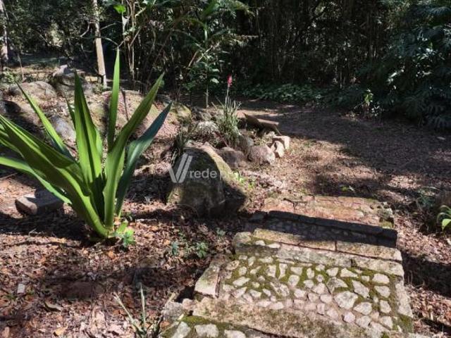 terreno à venda em Chácaras Alpina