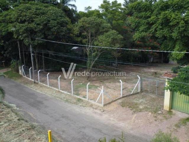 terreno à venda em Chácaras São Bento