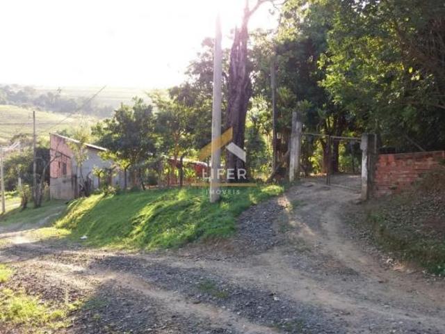 terreno à venda em Chácaras Planalto