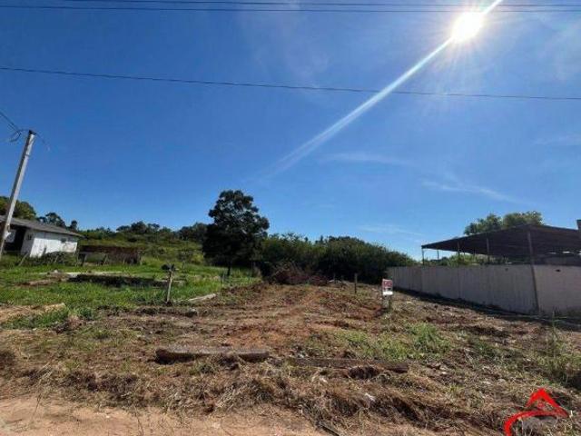 Terreno à venda em Chapéu do Sol
