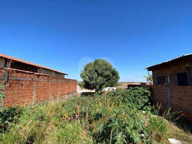 Terreno à venda em Cidade Aracy, São Carlos