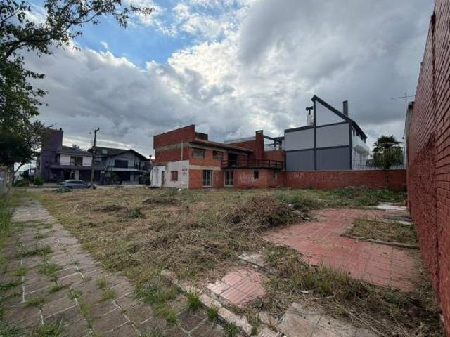 Terreno à venda em Cinqüentenário