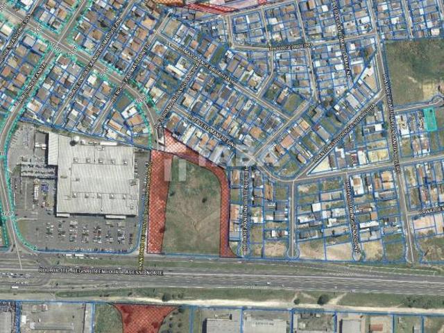 Terreno a venda em Curitiba Atuba